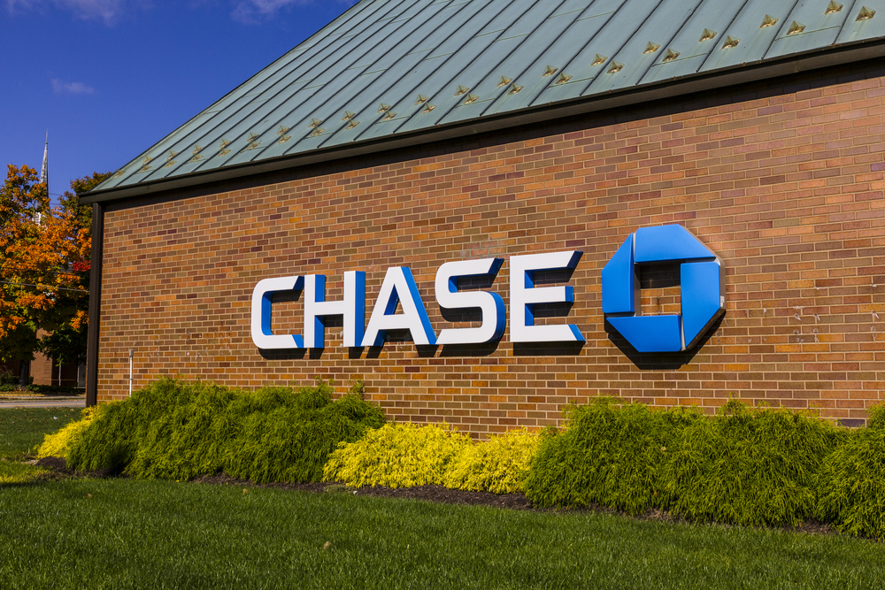 PYMNTS | 2016: Chase Over $1 Trillion For Payments Processing