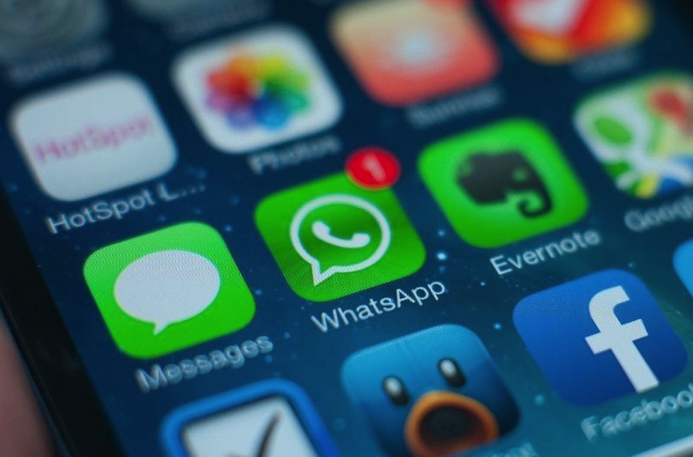 WhatsApp Founder Leaves Over Facebook Strategy