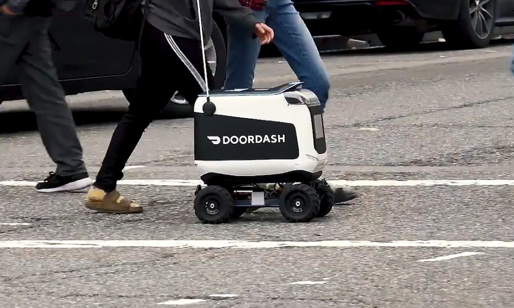 Kiwi's Little Robots Deliver The Last Mile | PYMNTS.com