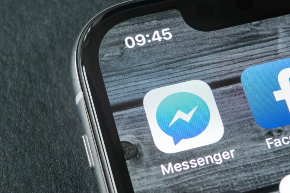 Facebook Previews Messenger Payment Shortcut