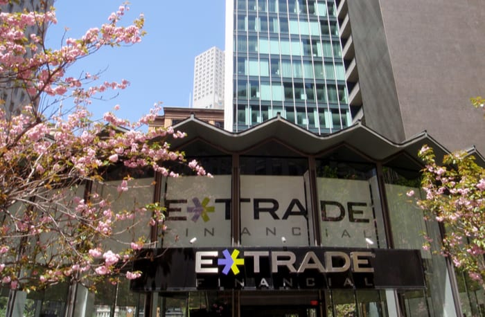 E*Trade Buys Student Loan Startup Gradifi