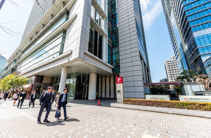 Japanese Banks Flock To JPMorgan’s Network