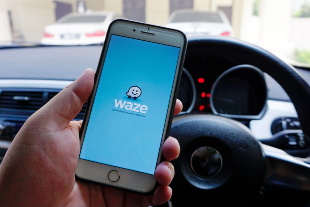 Waze Introduces Contactless Payments