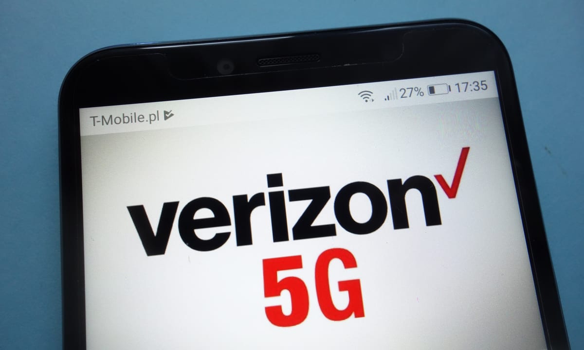 Verizon’s 4G Service Blasts Past Its 5G Network