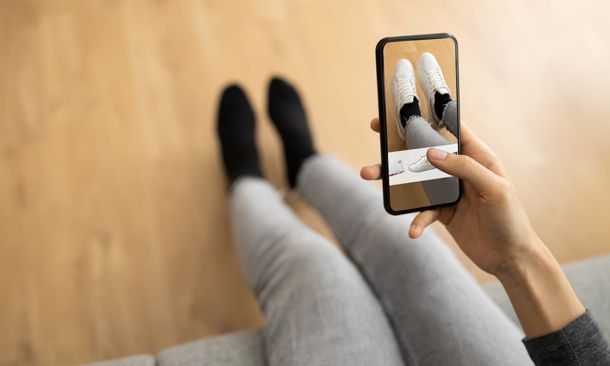 Walmart Buys Virtual Try-On Firm Zeekit