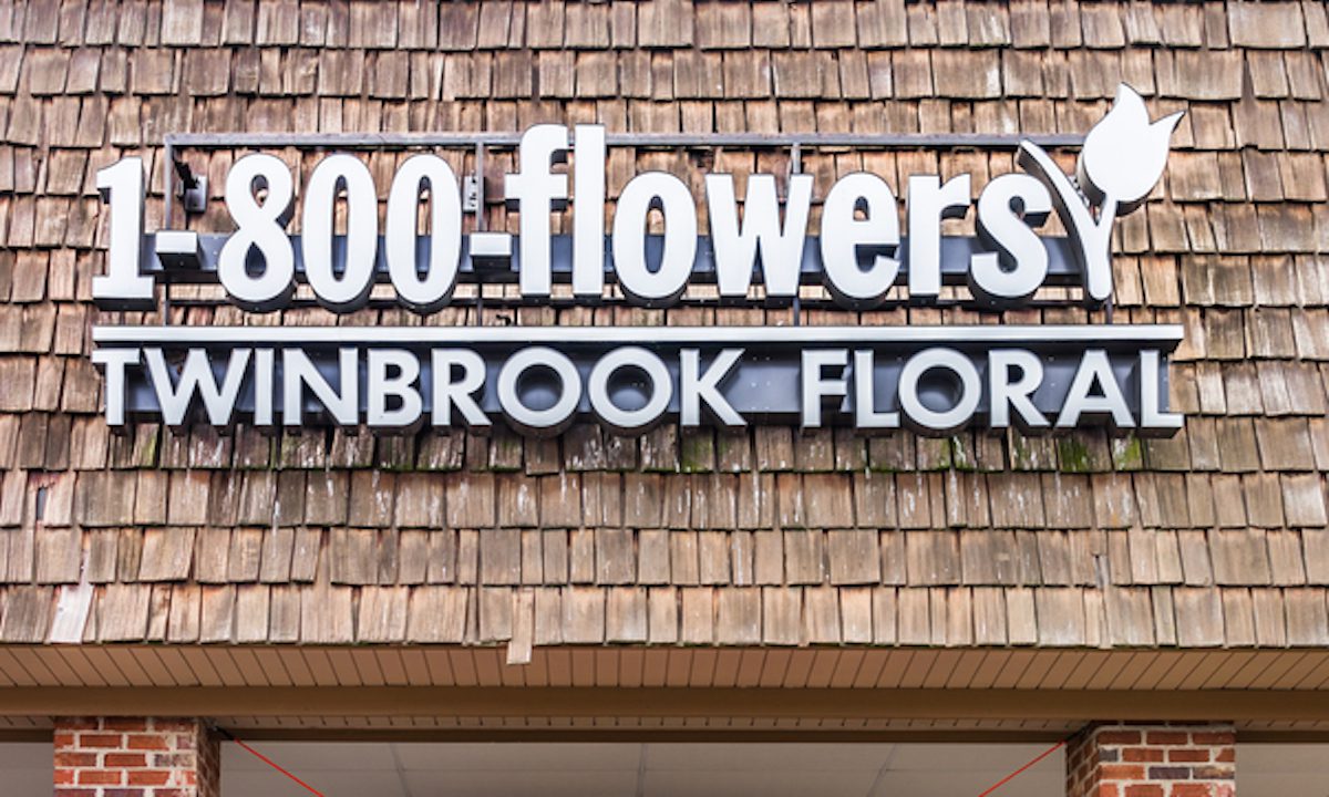 1-800-FLOWERS.COM to Quadruple Holiday Workforce