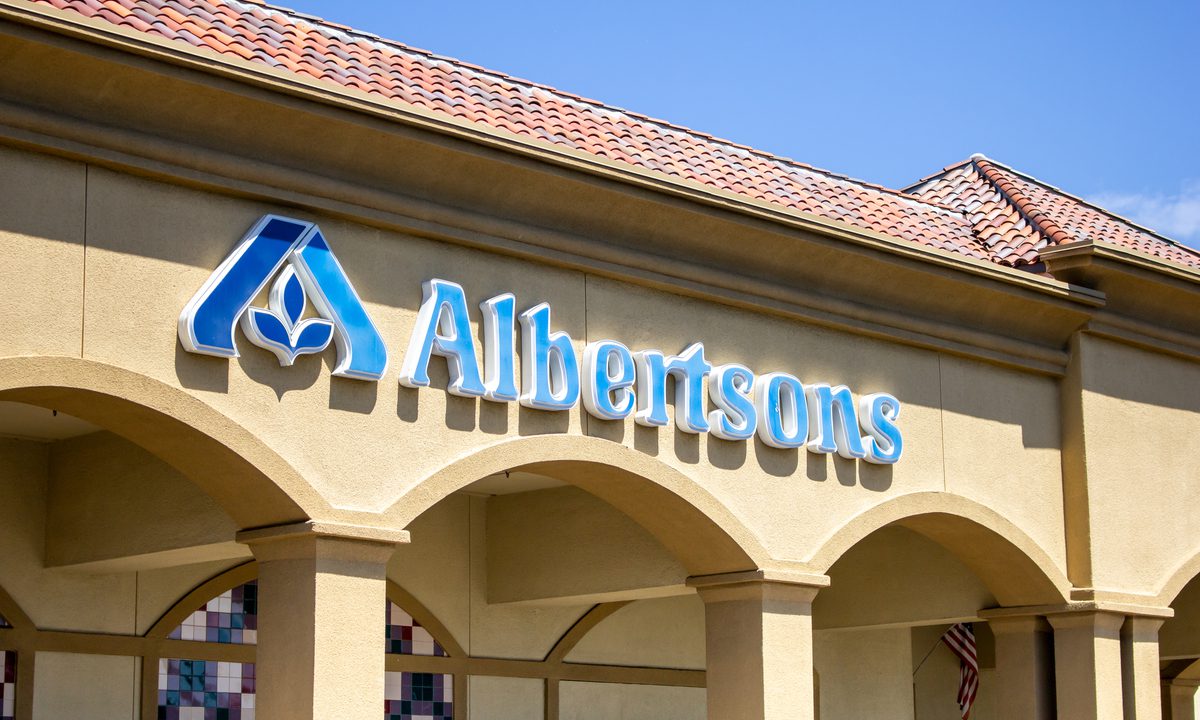 Albertsons DoubleDash: Add Merchants to Delivery