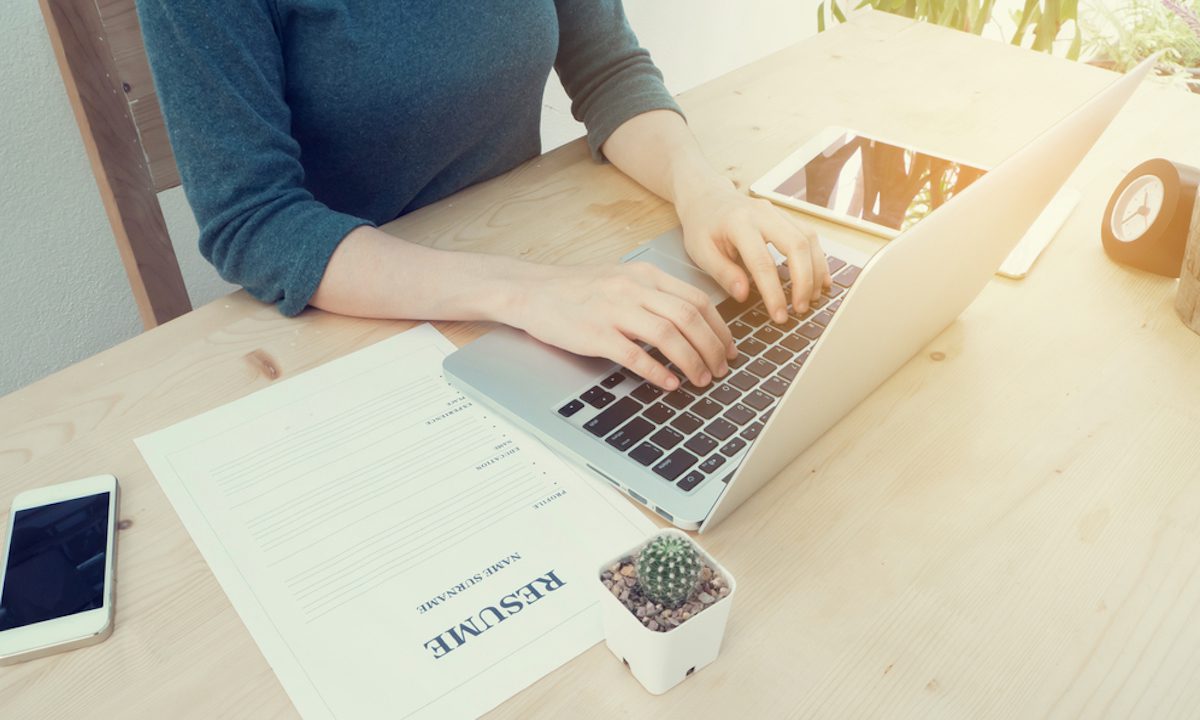 US Adds 531K New Jobs as Unemployment Drops 4.6%