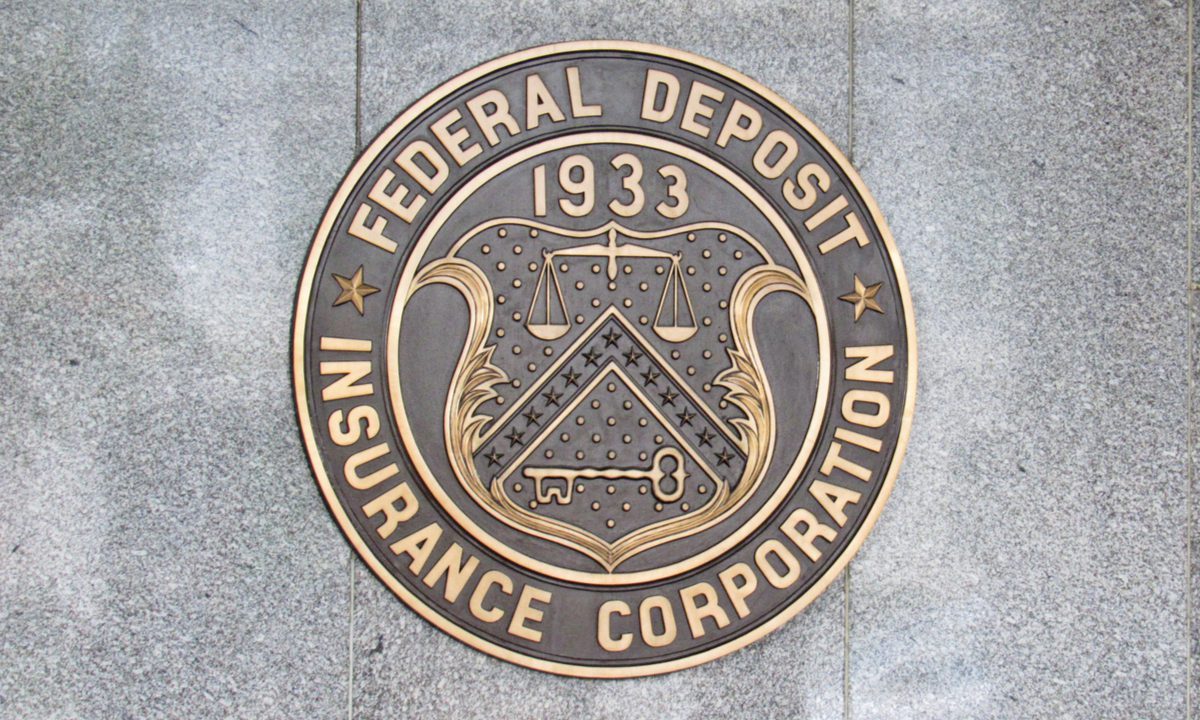 Regulators Urged to Ban Predatory FinTech Loans