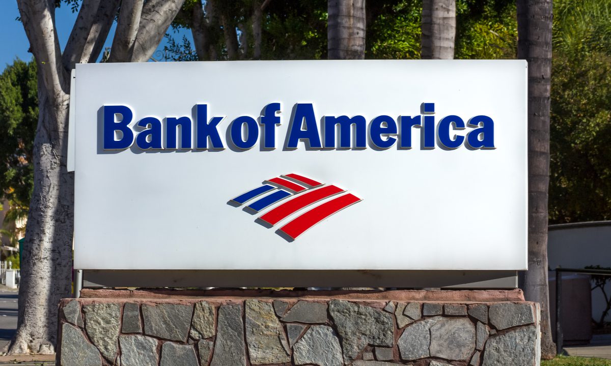 Bank of America Adds Banking, Investing Users