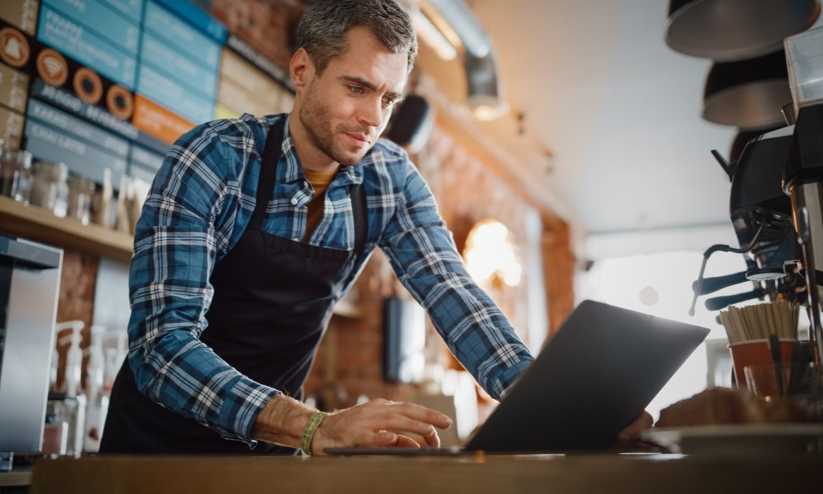 Restaurants, Grocers Leverage Tech on Inflation