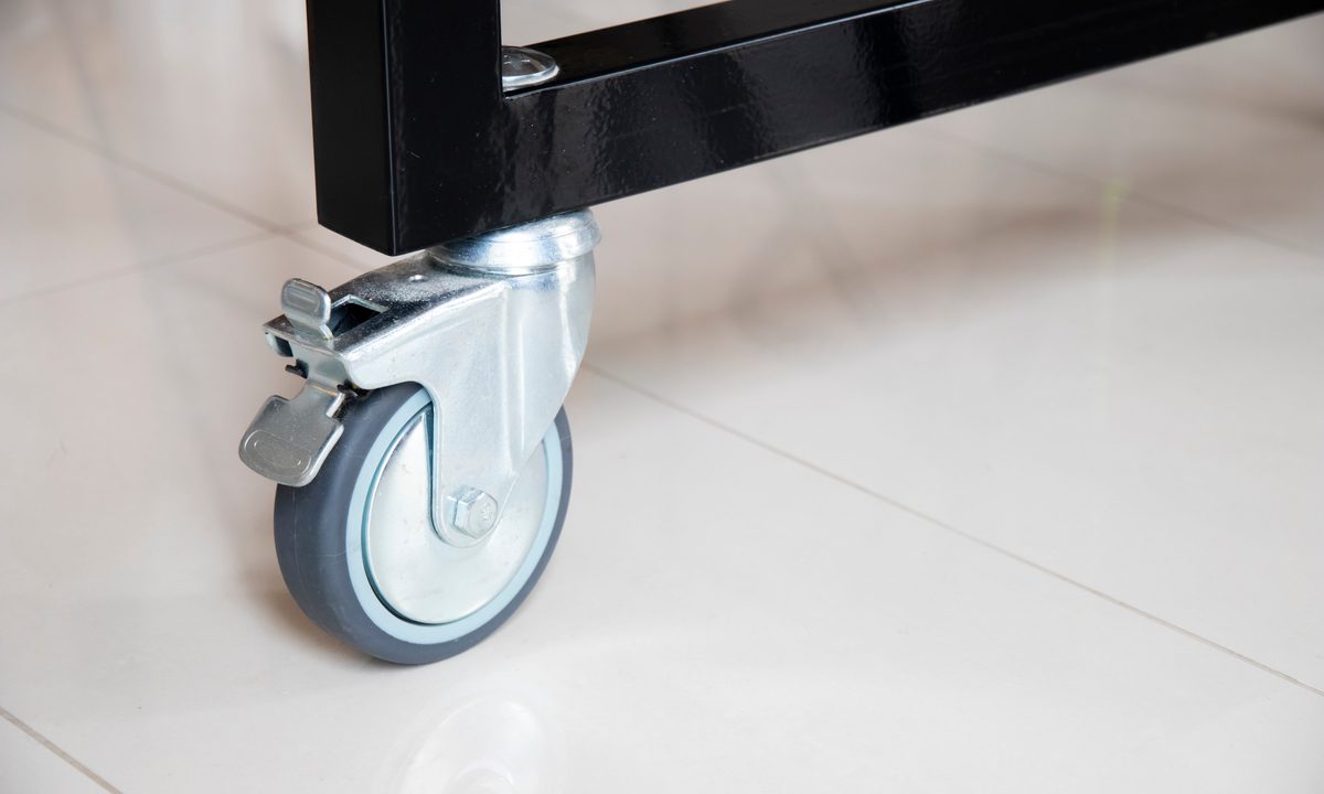 Self-Service Keeps B2B Sales of Casters Rolling