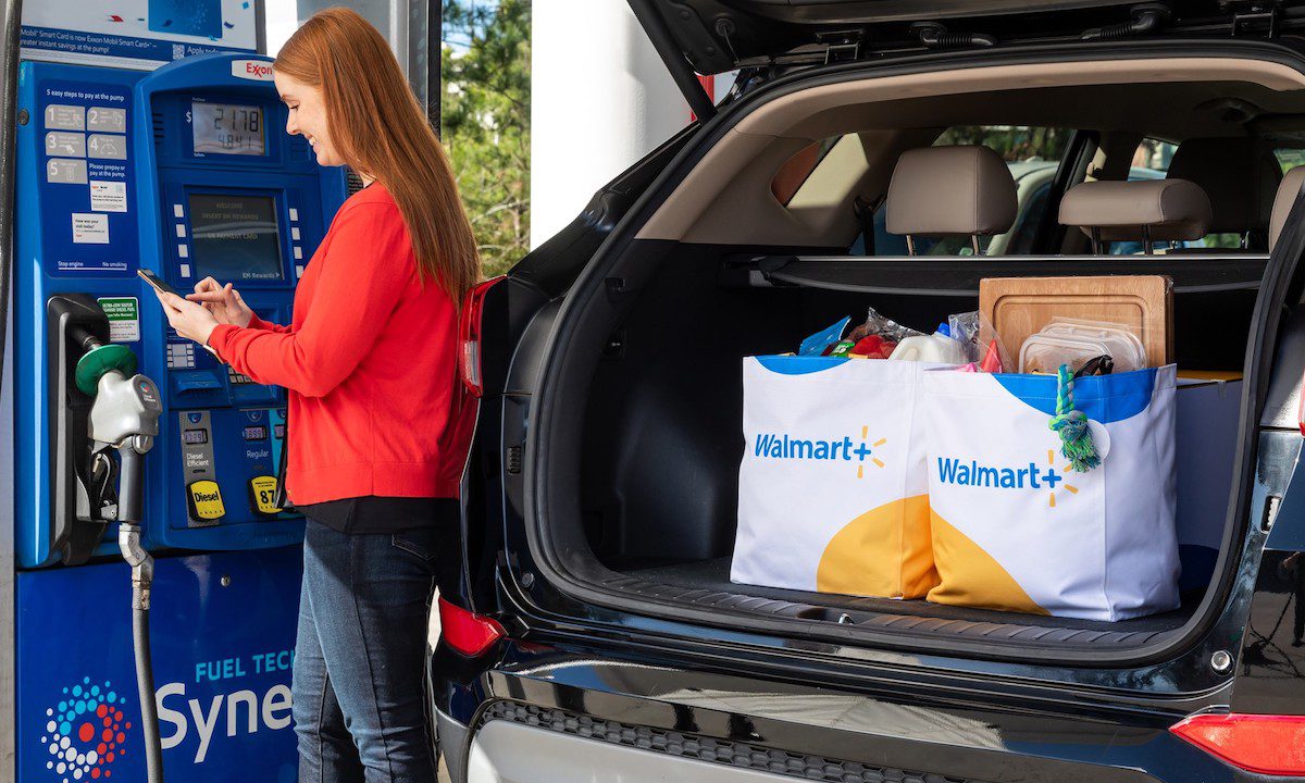 Walmart Lures Subscription Members: Gas Discounts