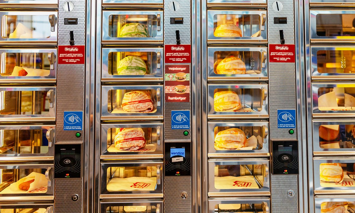 Consumer Use of Food Service Robotics Varies