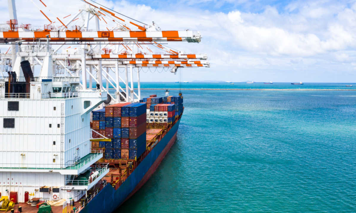 Freight Shows Buoyancy on Land, Sea and Air