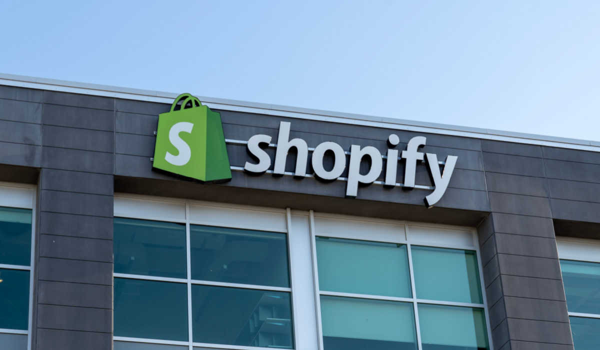 Shopify's Offline Volume Surges 40%
