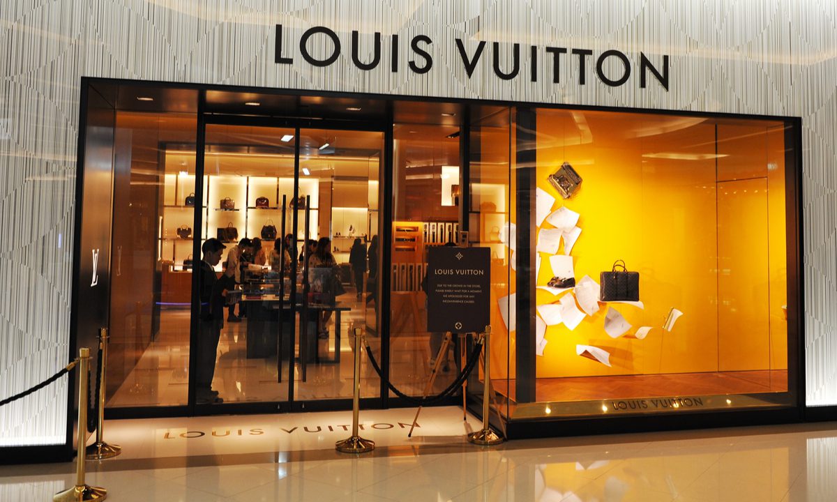 Luxe Retailers Connect Payments, Data and Service