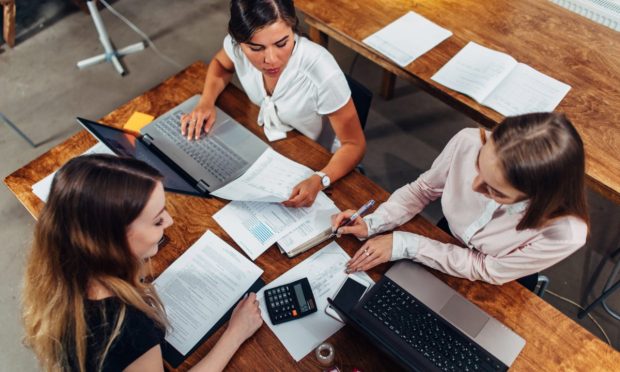 Firms With Manual AP Processing Miss Out on Early Payment Discounts | PYMNTS.com