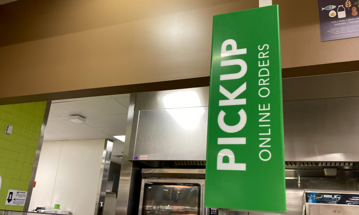 UK In-Store Pickup Demand Surges Ahead of Holiday