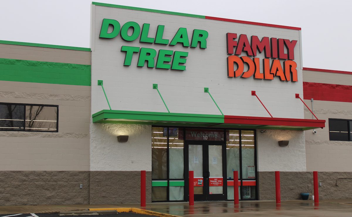 Dollar Stores Battle Walmart, Amazon for Grocery