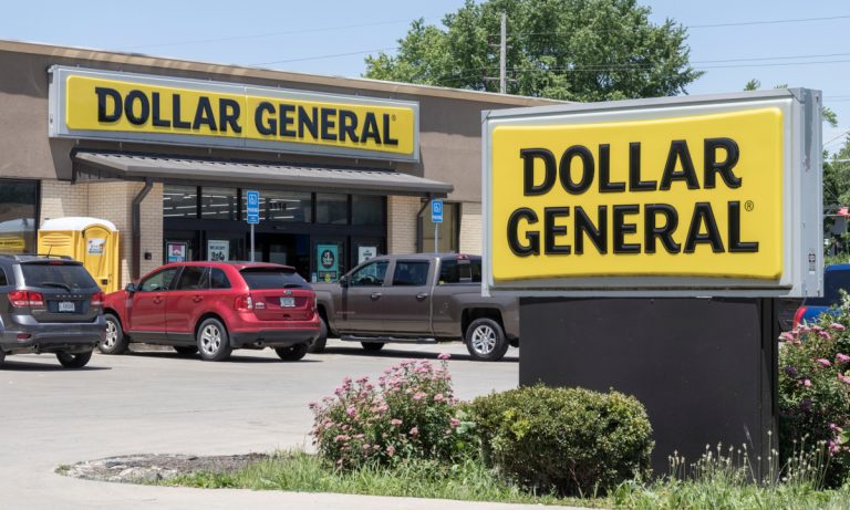 Dollar General Bets Big on Stores With Nearly 4,900 Projects