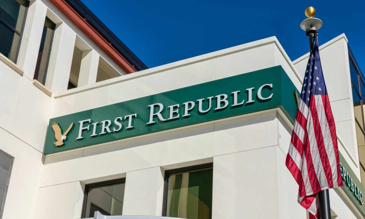 First Republic in Danger of FDIC Downgrade: Report