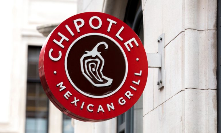 Chipotle: AI Hiring Platform Cuts Hiring Time by 75%