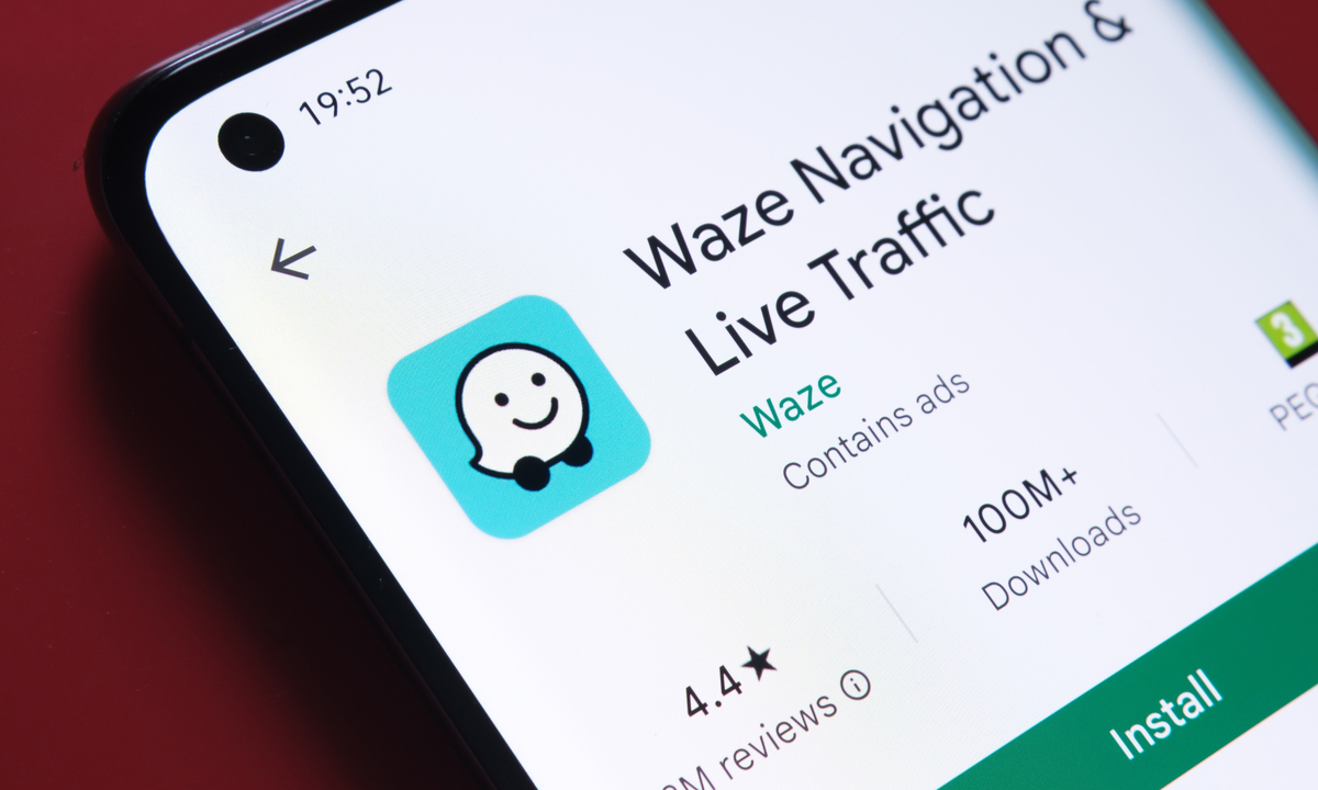 Report: Google Cutting Waze Jobs While Merging Map Products
