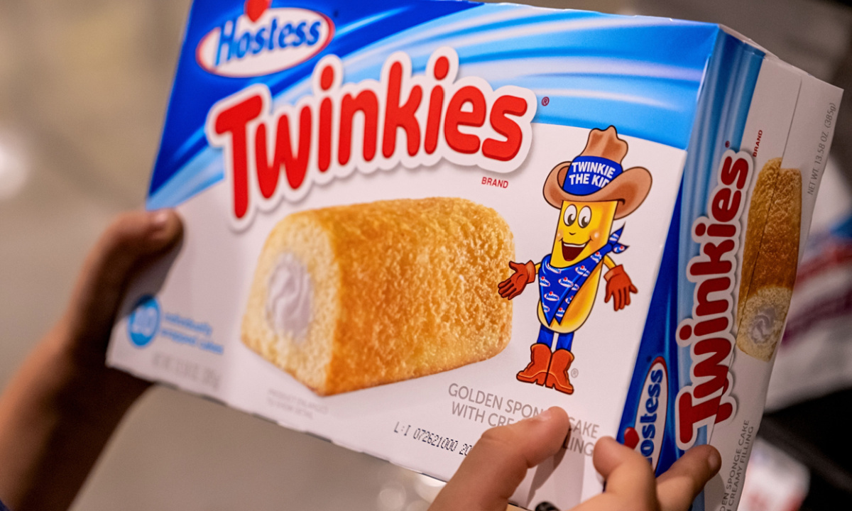 Smucker to Acquire Hostess as Consumers Prioritize Sweets