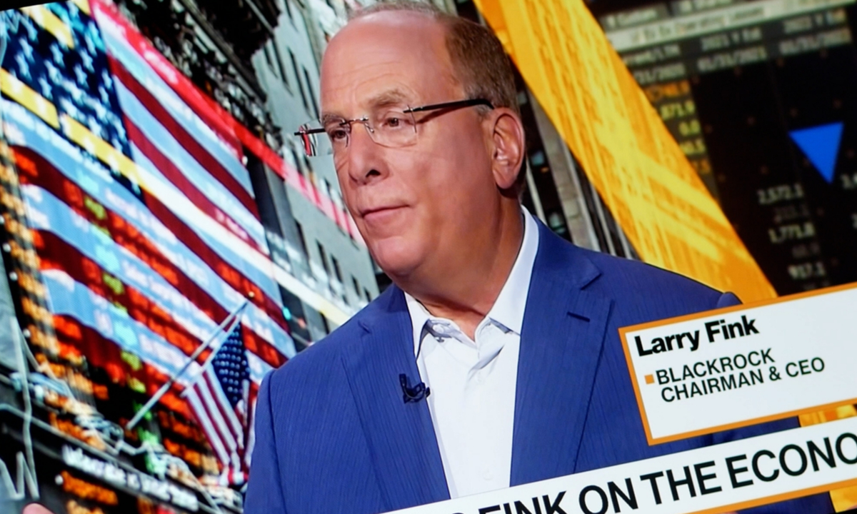 BlackRock CEO Larry Fink Reports Growing Demand for Crypto