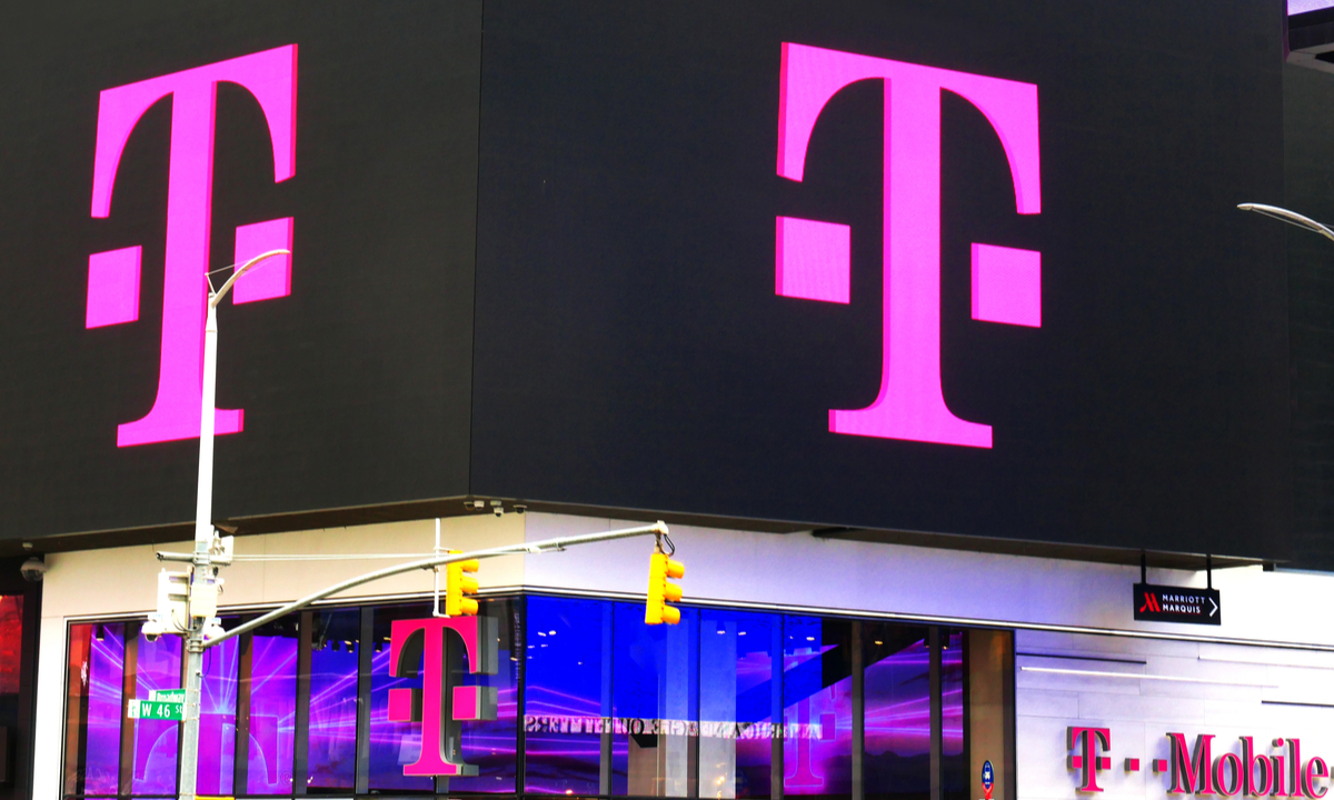 T-Mobile Drops Plan to Shift Customer to Higher Tiers After Backlash ...