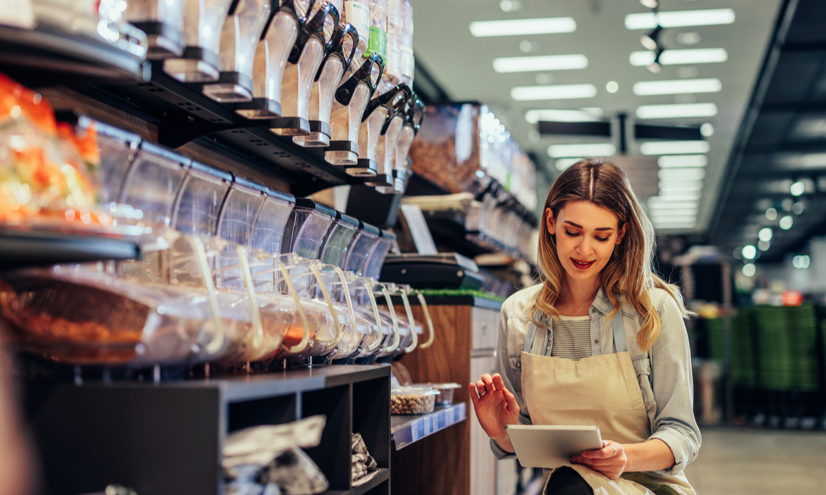 Databricks and NIQ Team on Retail Supply Chain Forecasting