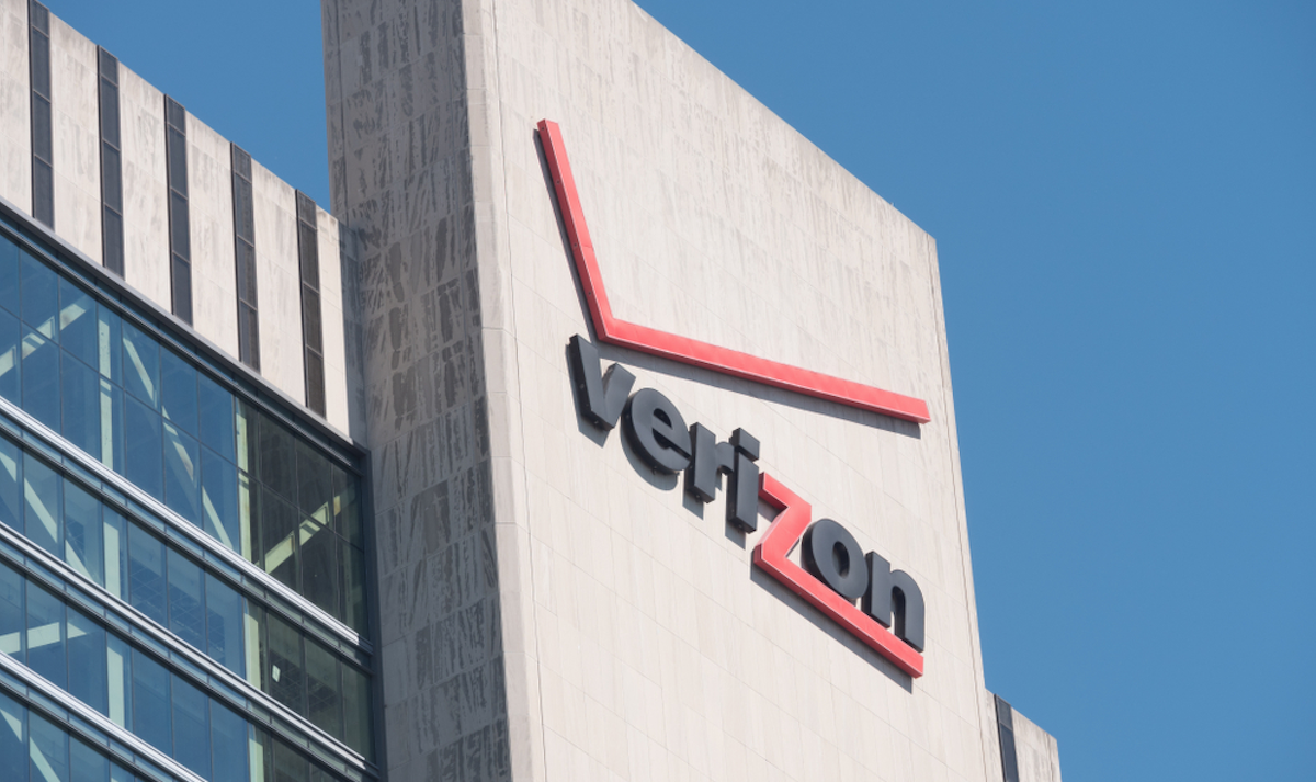 Verizon Acquires Frontier for $20 Billion