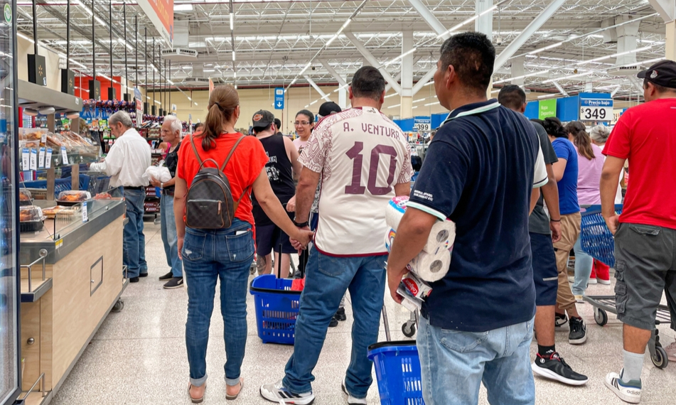 PYMNTS | High-Income Shoppers Load Up Their Grocery Carts at Walmart
