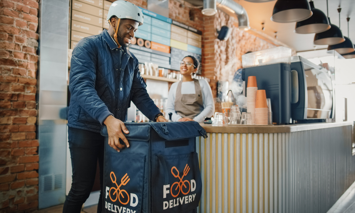 Uber and Toast Team to Offer Commission-Free Delivery