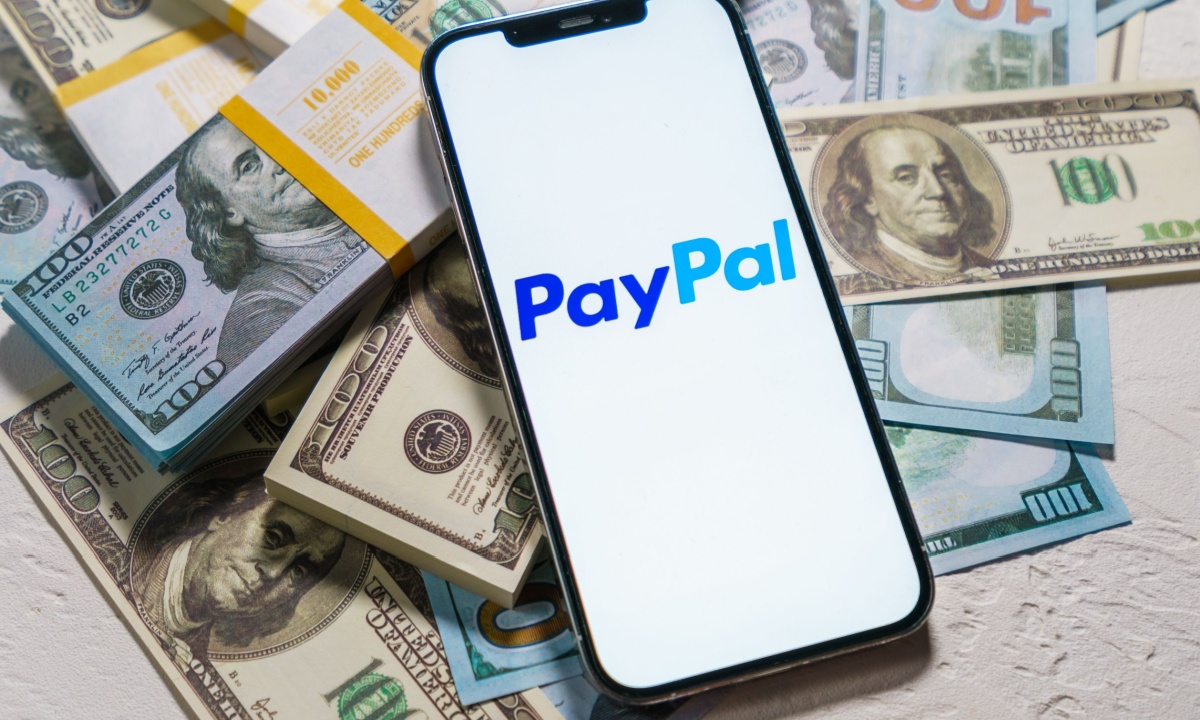 PayPal Offering BNPL Cash Back to Ease Shopper Stress
