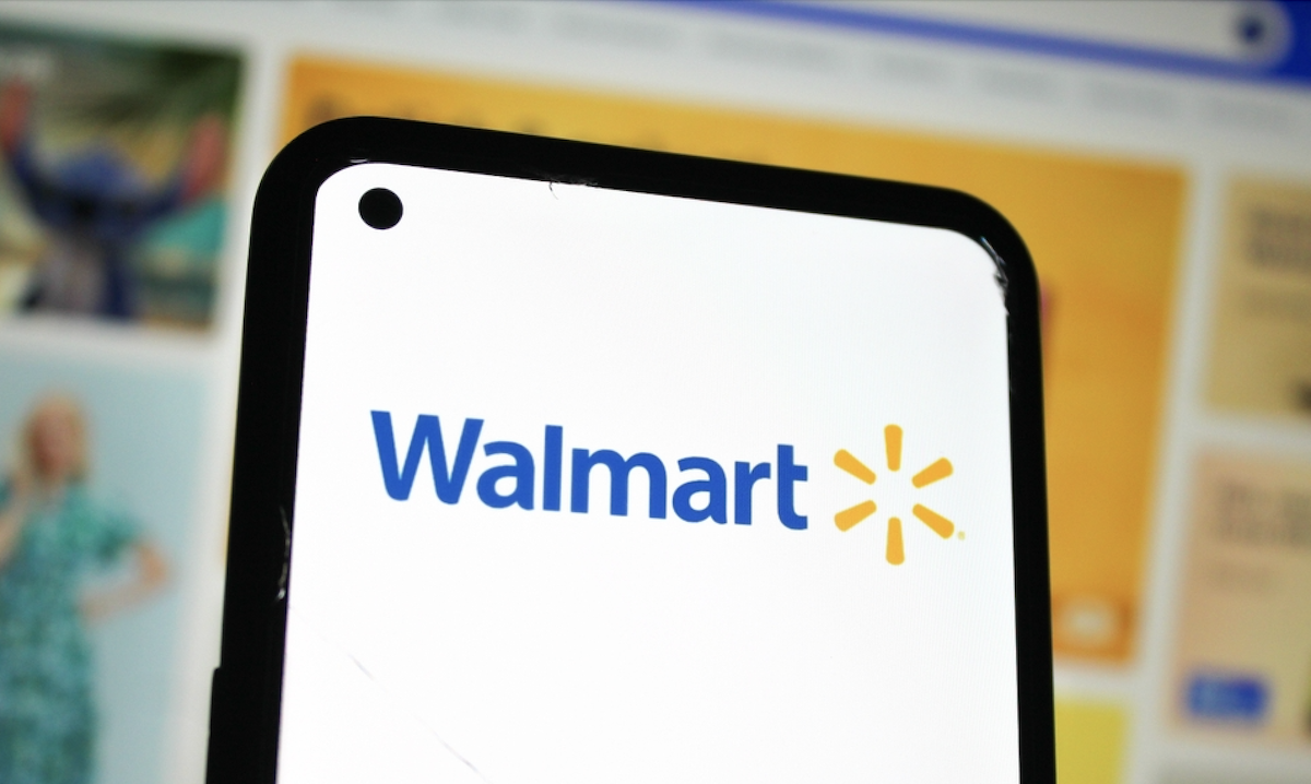 Update: Amazon and Walmart Race to Build the Self-Driving Store