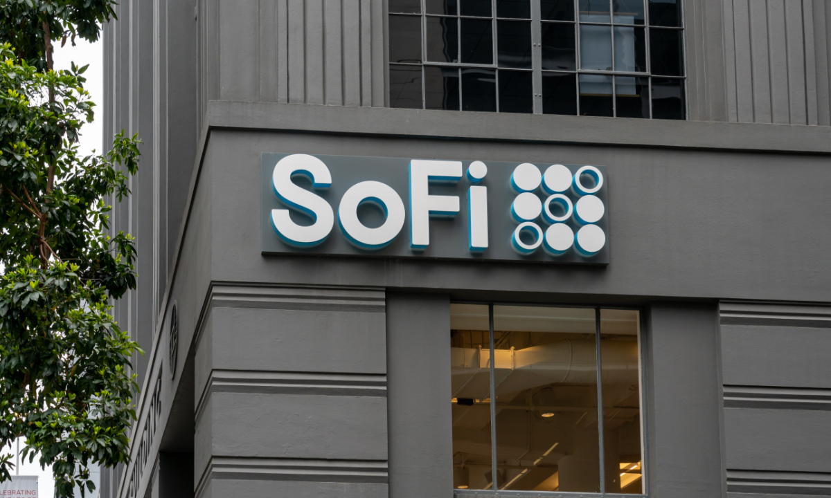 SoFi Debuts Debit Rewards With New Member Card